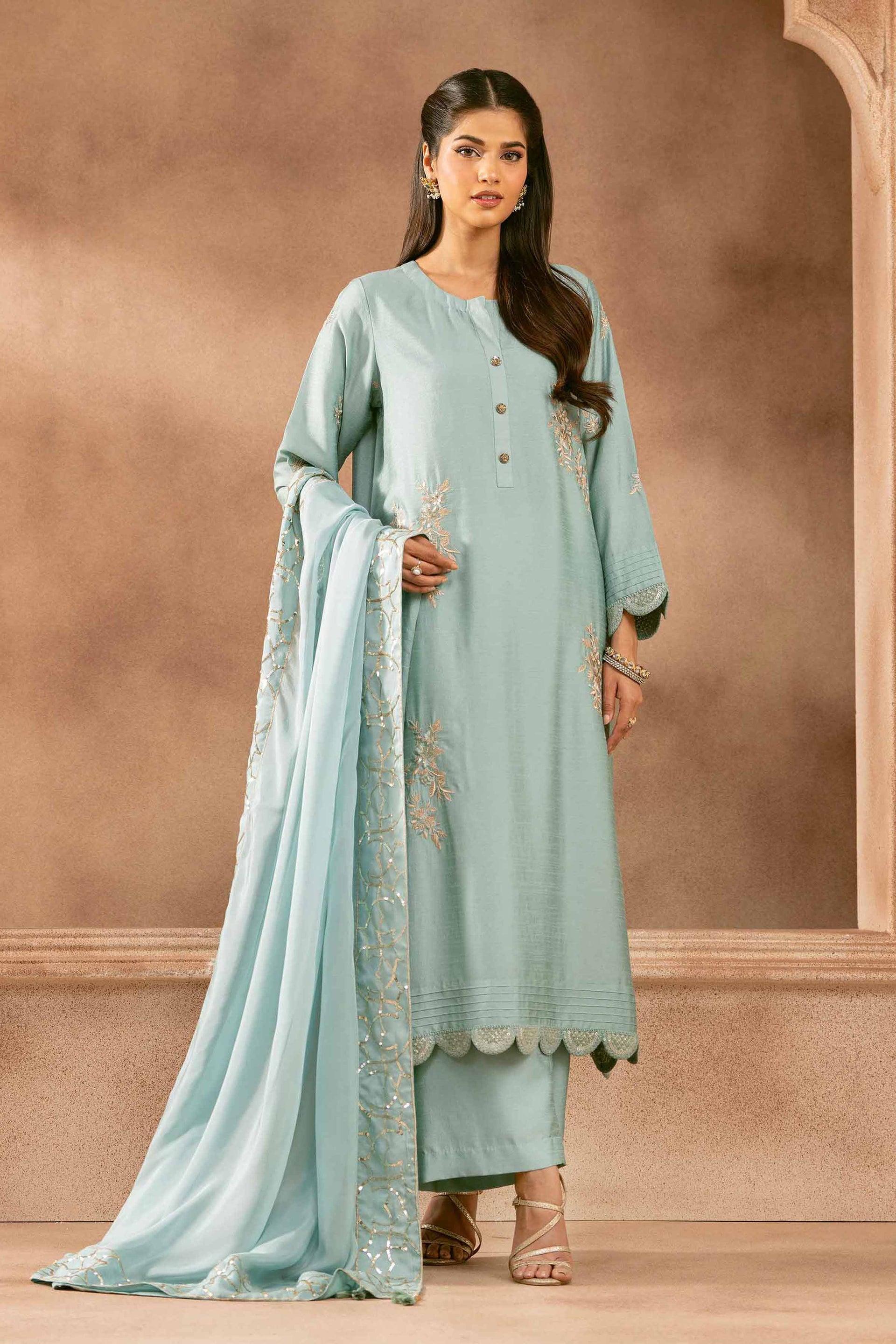 Formal dresses for women online in Pakistan | Ready to Wear Clothes ...
