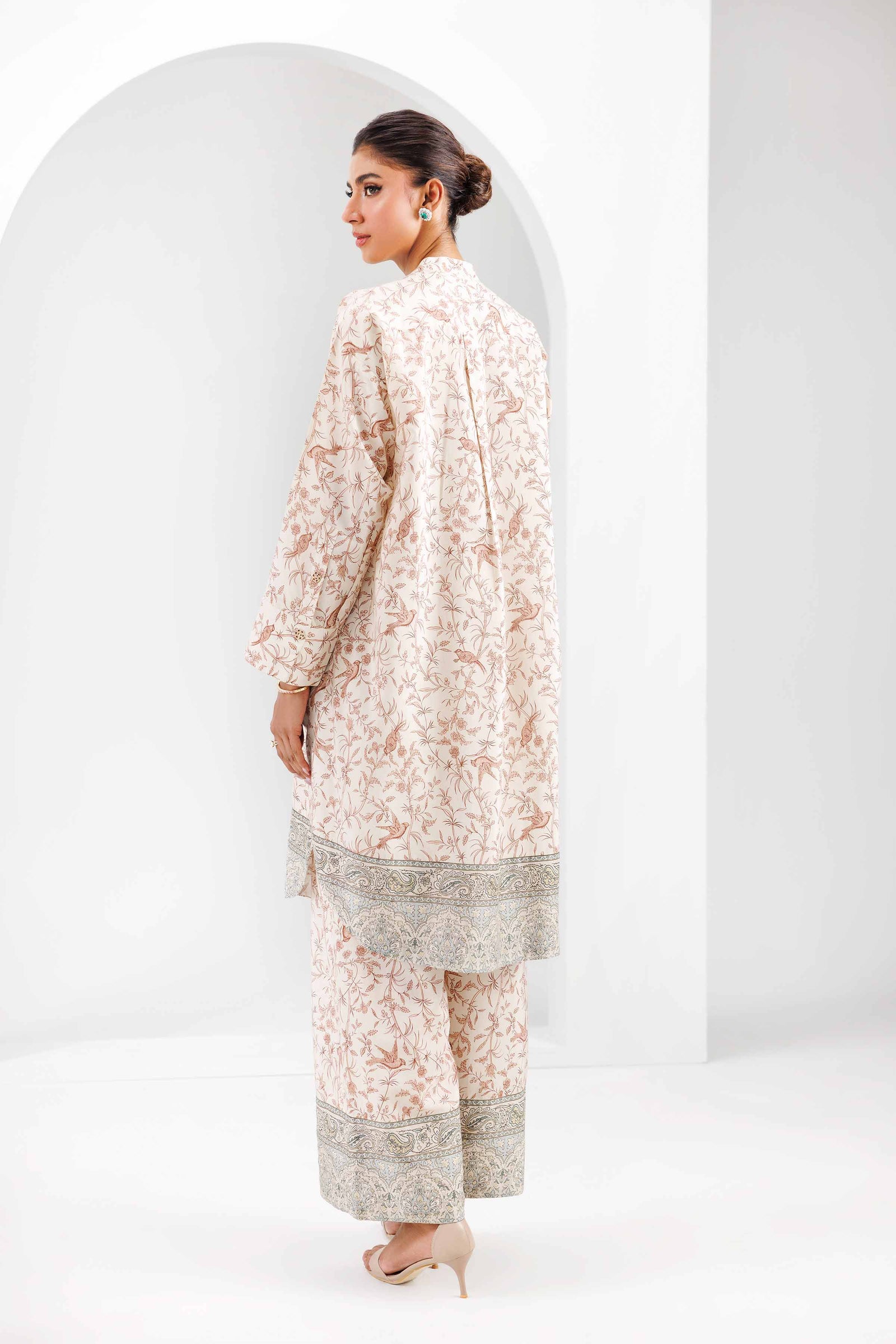 NEW ARRIVALS – Nishat Boutique